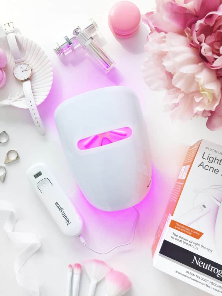 Neutrogena Light Therapy Acne Mask Review | YesMissy