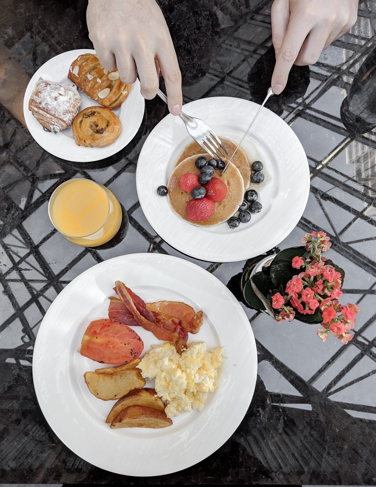 Holiday Staycation at the Intercontinental Toronto Centre - YesMissy