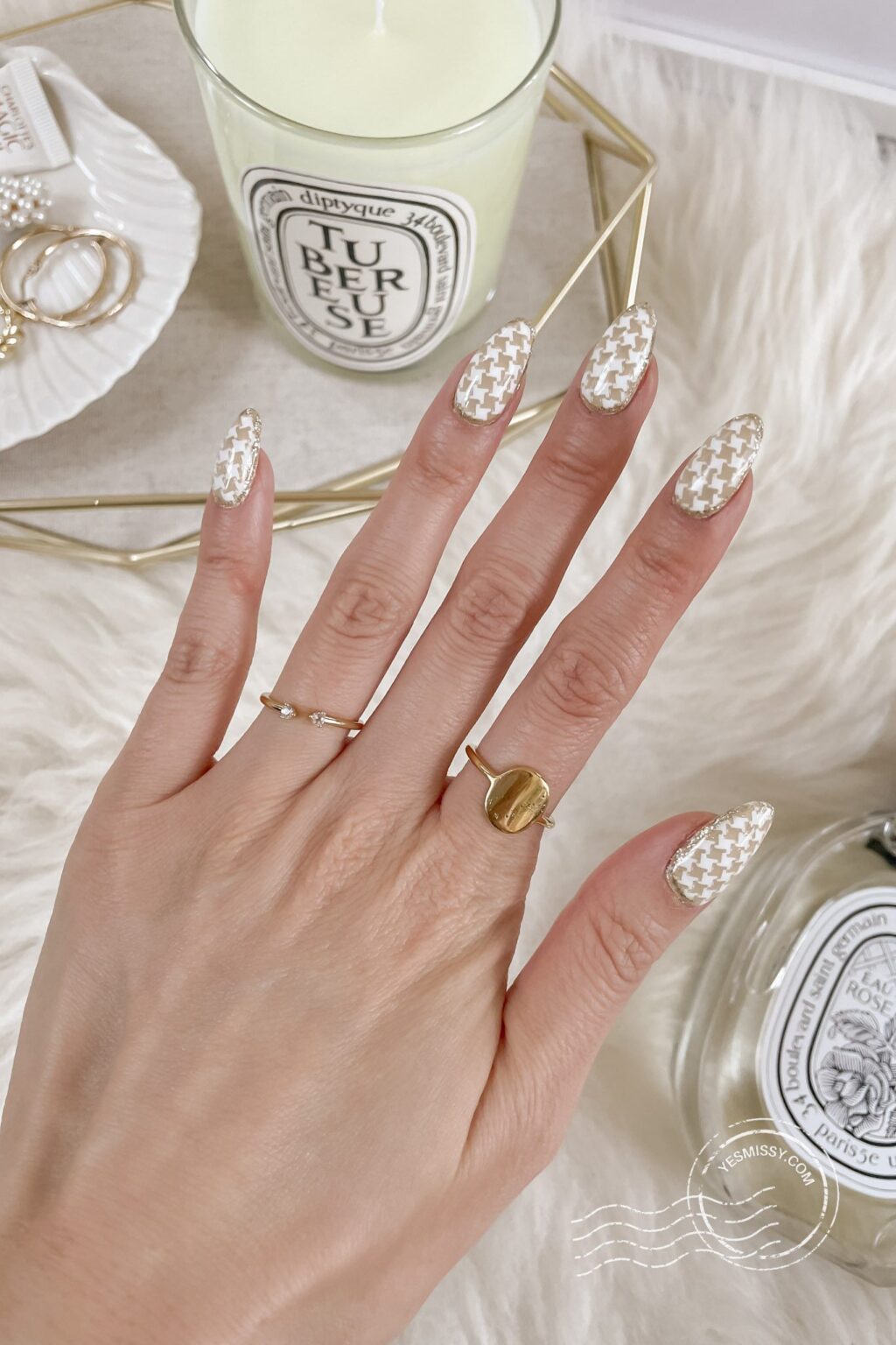 12 Winter Nails Ideas to Try RN - YesMissy