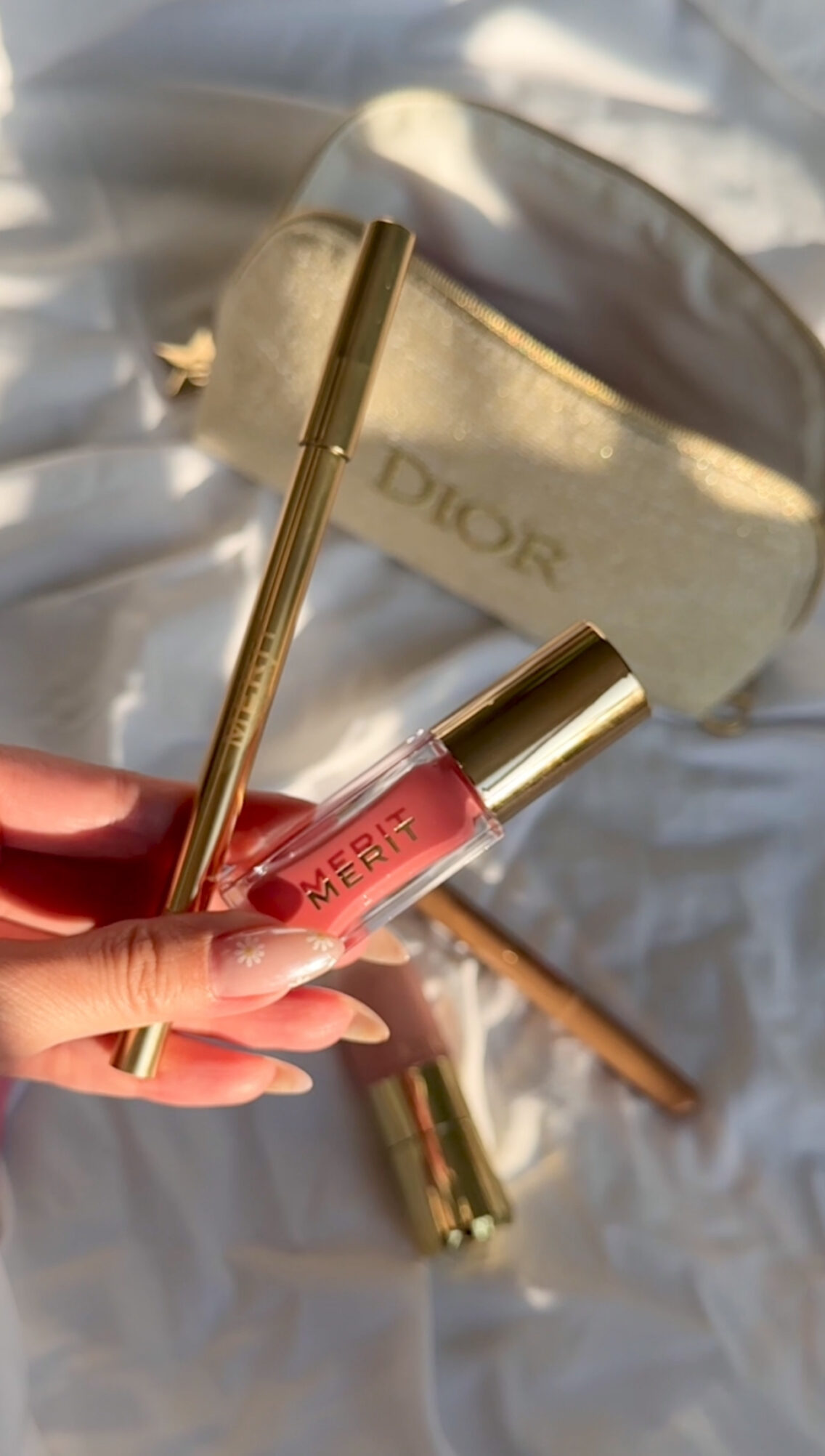 What’s in My Summer Makeup Bag ☀️ - YesMissy