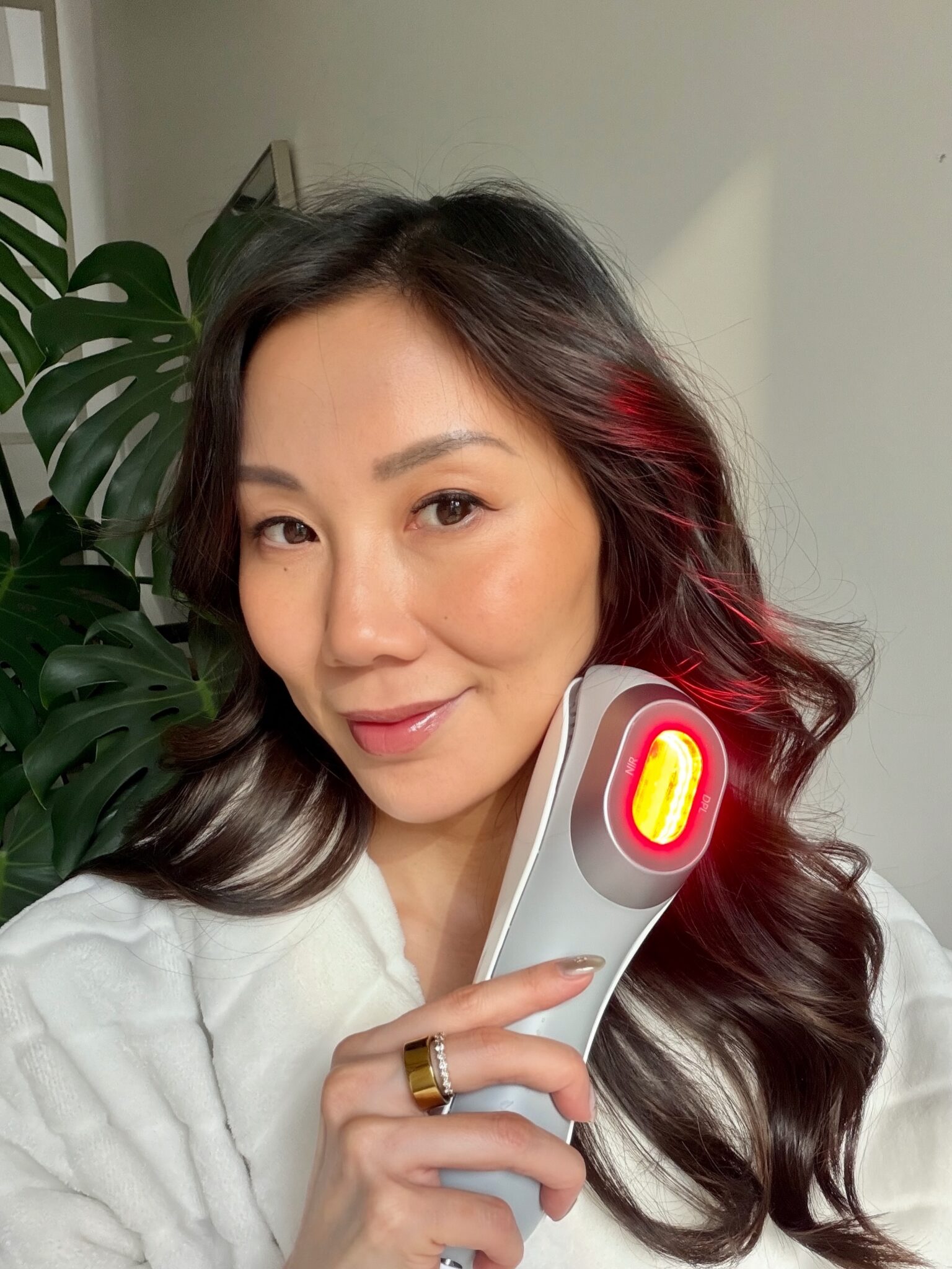 I Tried the Lumirea DPL & NIR Photofacial Device for 3 Weeks + Here are ...